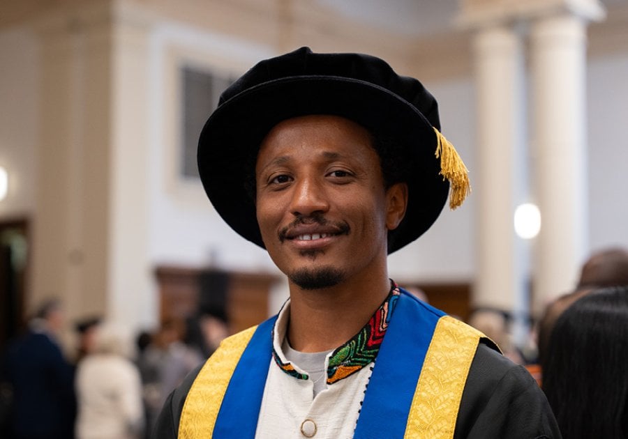 Fitsum Tadesse receives prestigious Greenwood Africa Award | LSHTM